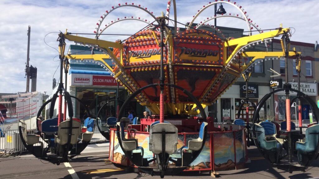 The Top 7 Reasons Why Wisconsin Dells Should Be On Your Fall Bucket ...